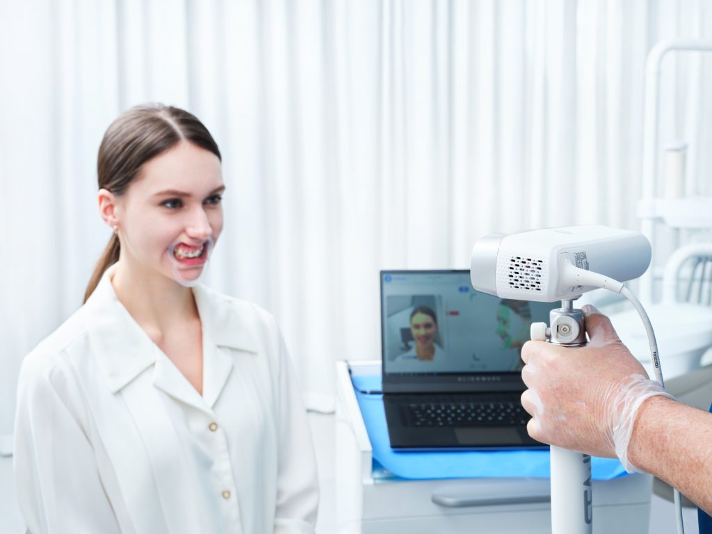 Shining3D Metismile Face Scanner | CAD-Ray.com