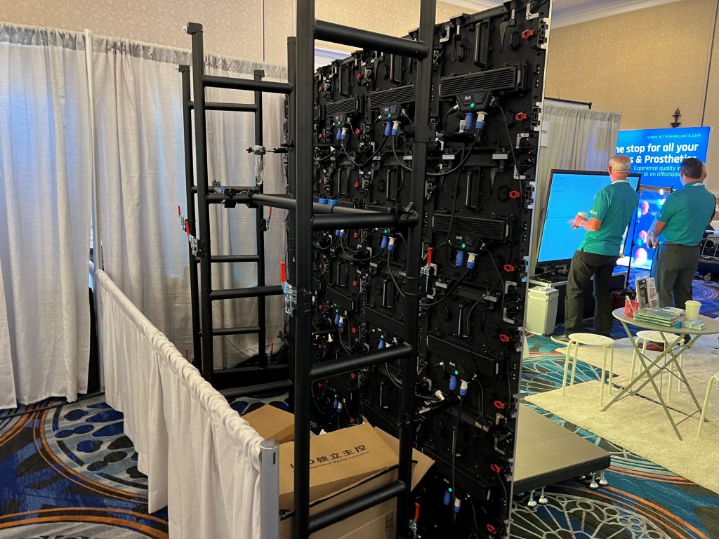 The CAD-Sphere Booth | CAD-Ray.com